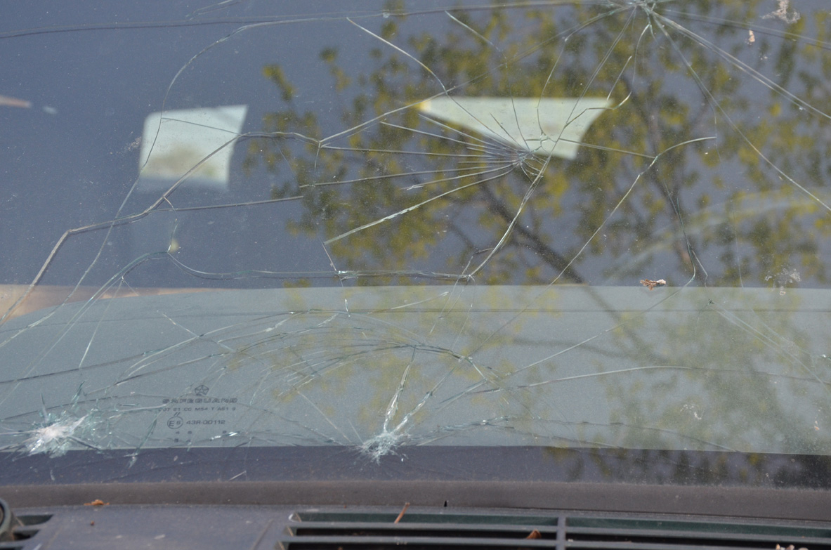 Windshield Repair - Academy Auto Collision Ltd